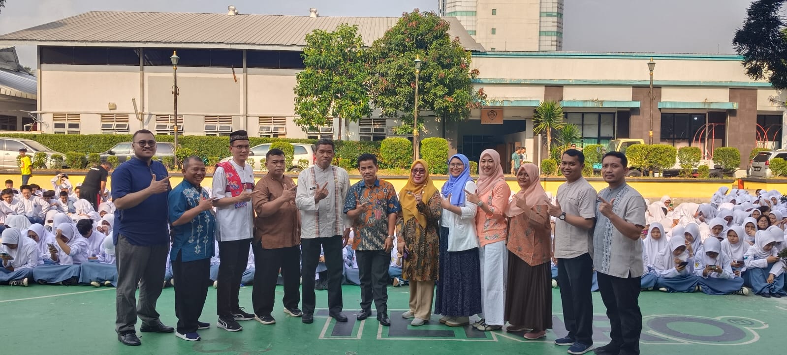 Purna Tugas Bpk Drs. Ronald Pakpahan, 39 Tahun Mengabdi di SMKN 1 ...